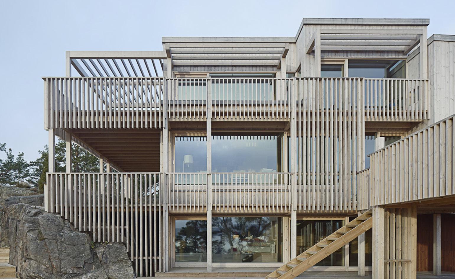 inside a scandinavian wooden nest, villa moelven project by widjedal ...