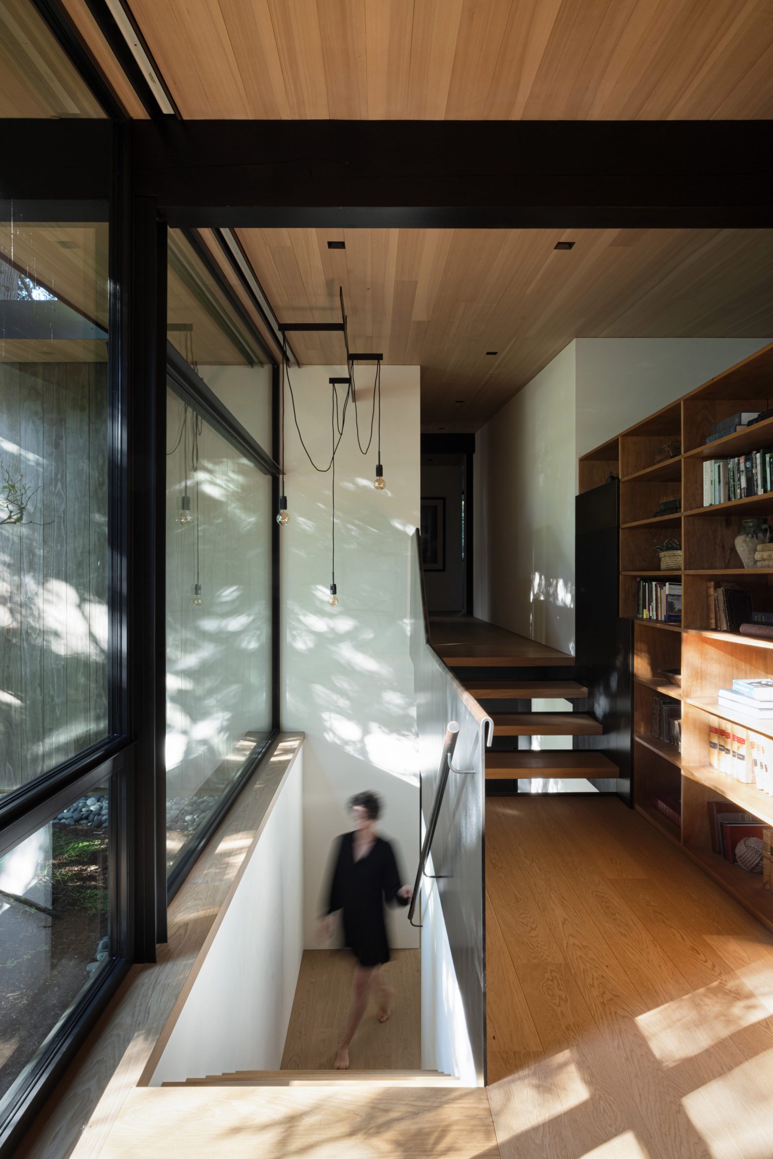 olson kundig and erica colpitts redefine midcentury home elegance ...