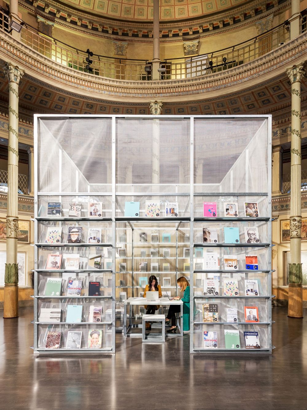 news: contemporary pop-up installations by set architects that ...