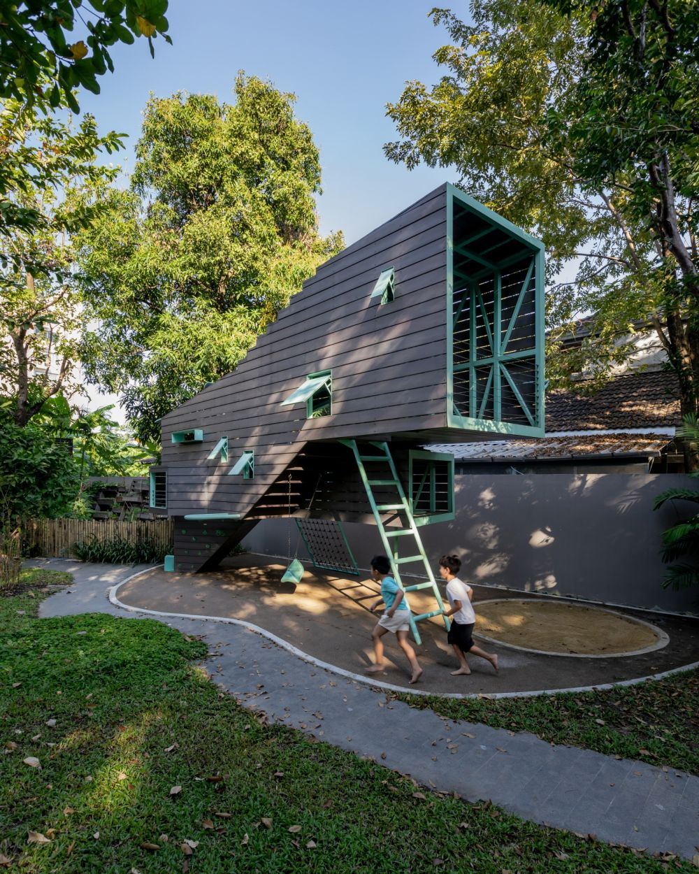 imaginary objects on objects that make space #storyofdesign – Design Demic