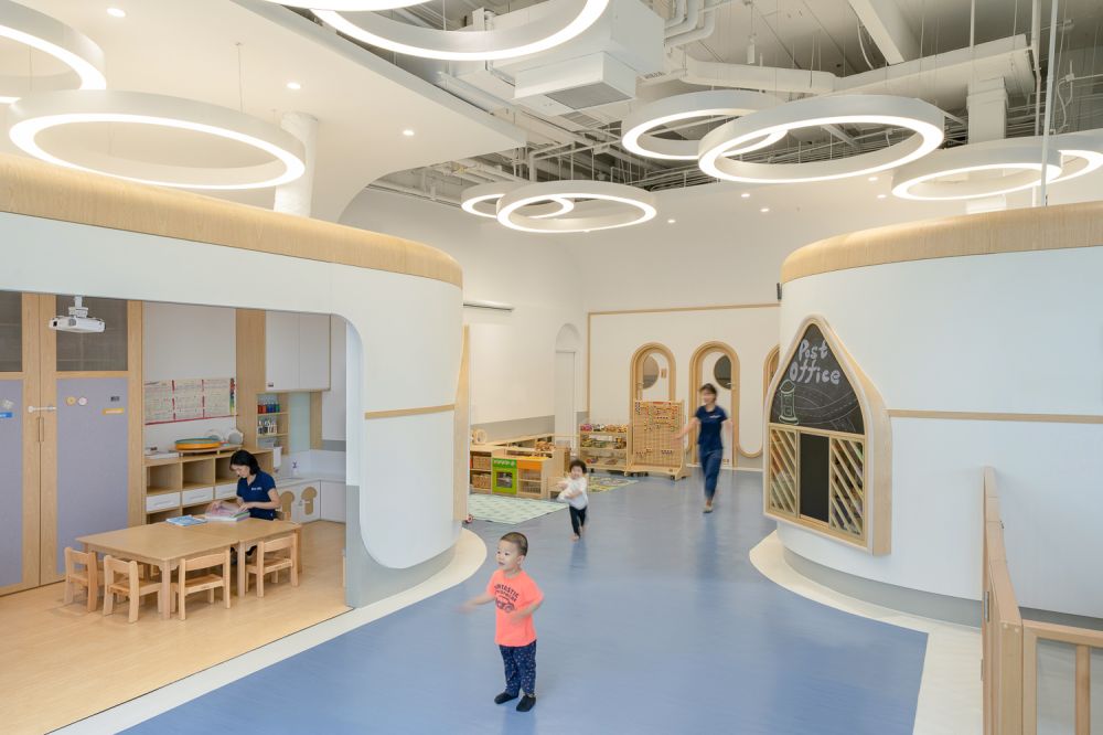 news: 12 outstanding kid-friendly spaces that utilize wood | the design ...