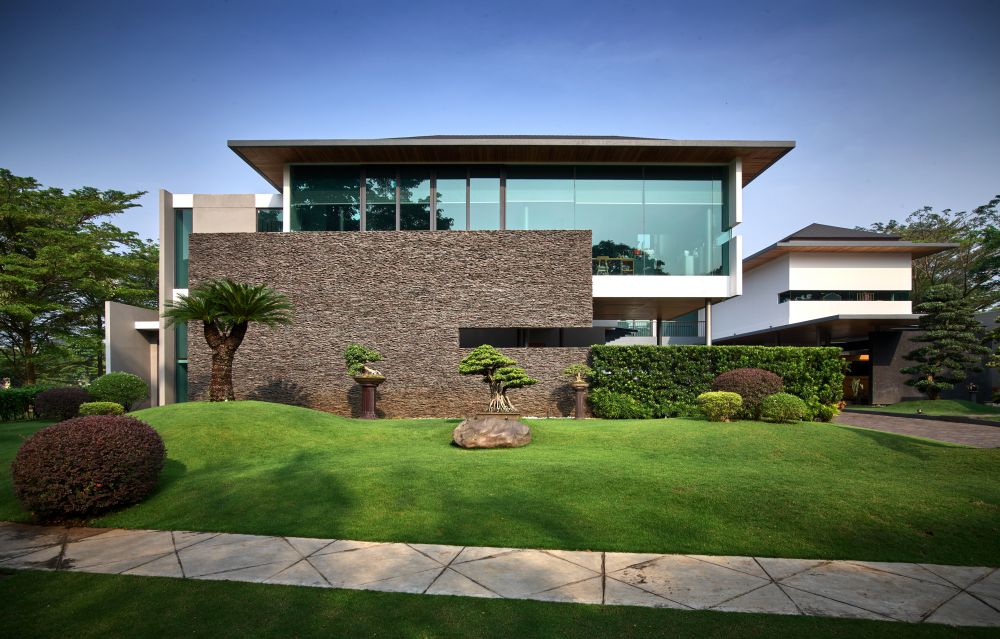 realrich sjarief of raw architecture speaks the power of architectural ...