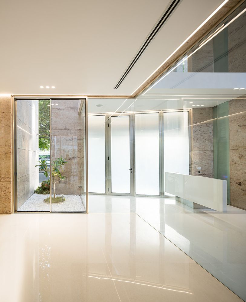 a narrow yet experiential modern office design in mohali: project by ...