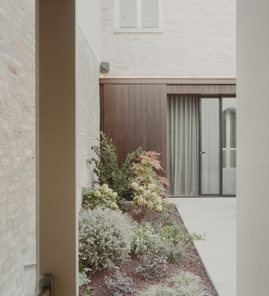 anne's house is a portray of minimalism and subtlety: project by ...