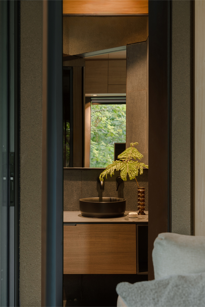 antelope house redefining spaces with light, wood, and nature | the ...