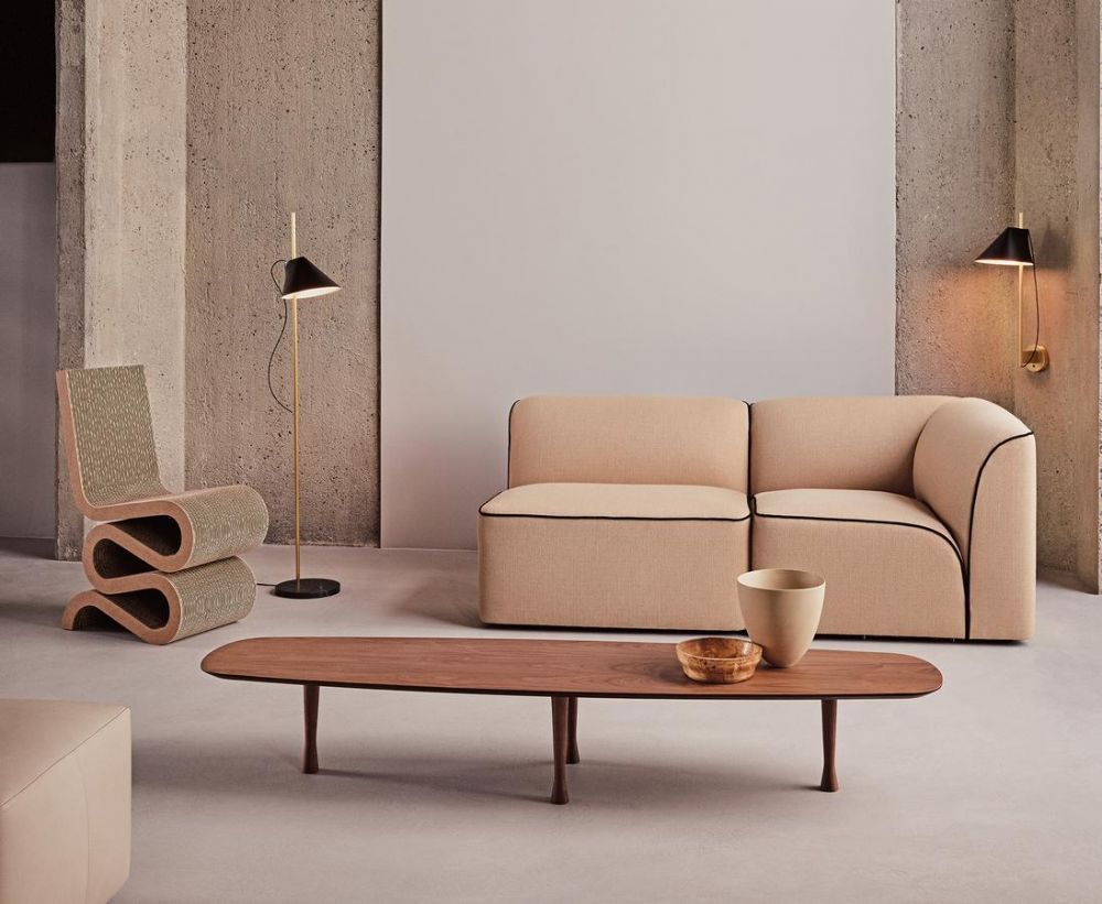 news: 8 sculptural chairs entirely made of wood | the design story