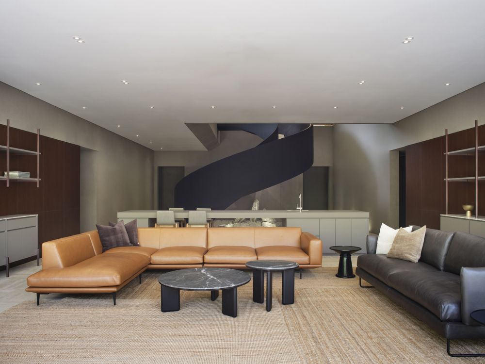 merging urban oasis and cityscape retreat at the blinker house: project ...