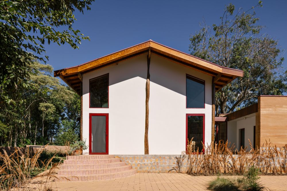 hibiscus house's elevated elegance preserving biodiversity: project by ...