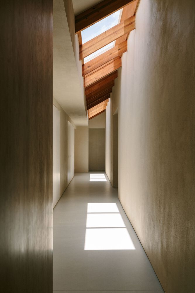 casa par blends tradition and modernity into a contemporary countryside ...