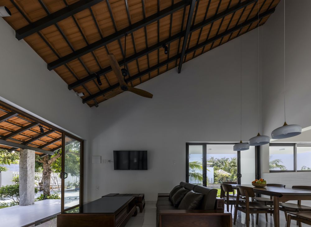 6717 studio designs serene retirement home featuring vaulted ceilings ...