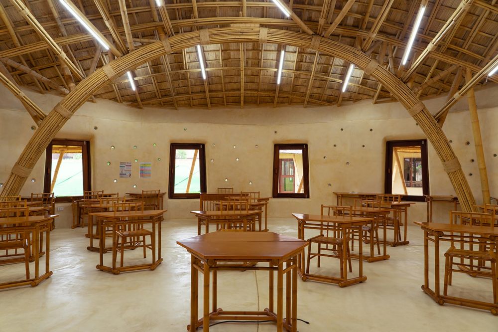 chiangmai life architects utilizes bamboo to build a sustainable ...