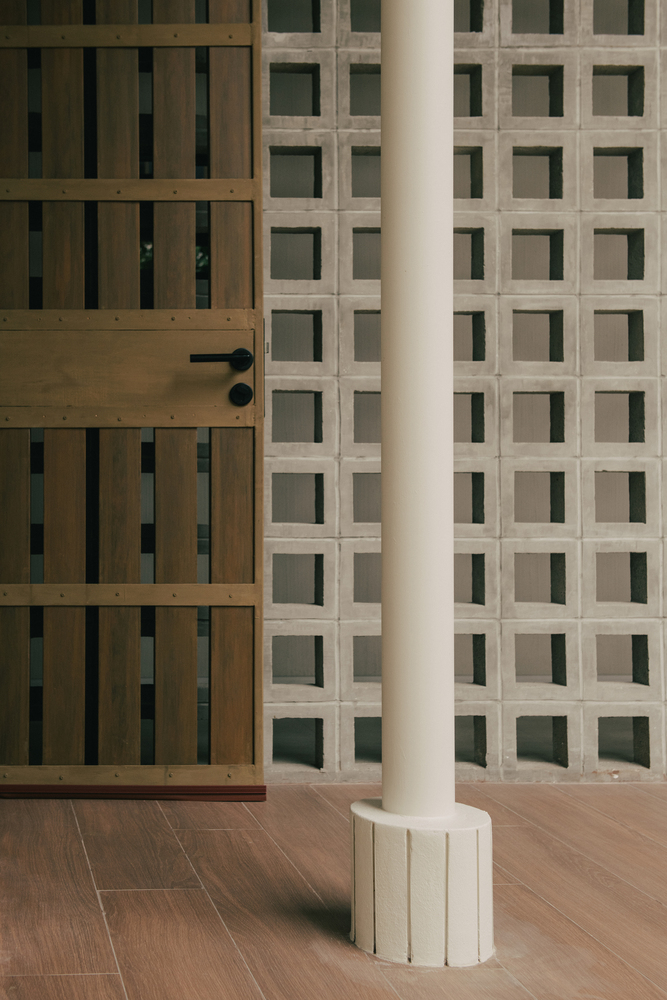 flow house combines nature and earthy materials for a cozy retirement ...