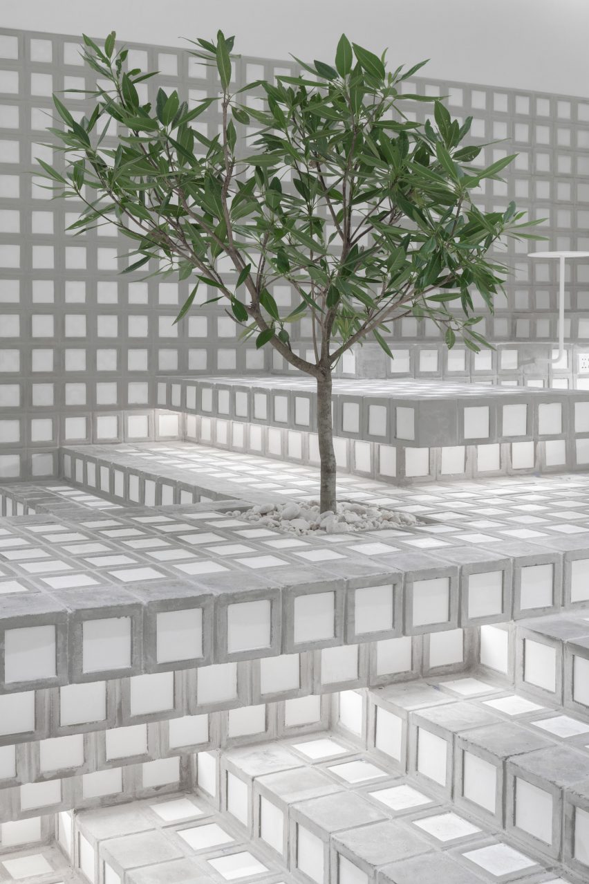 peek into % arabica in bangkok with stepped brickwork seating: project ...