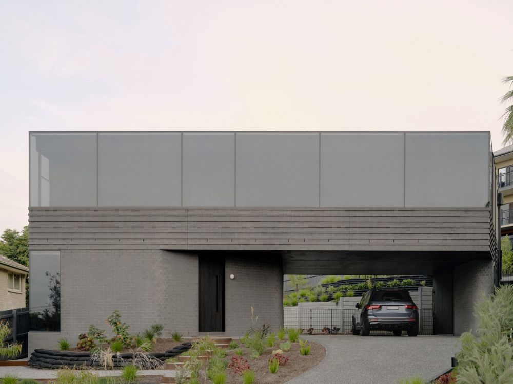 news: horizon house promotes split-level living by highlighting privacy ...