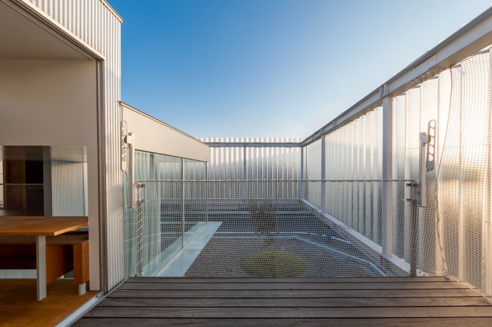 taiga kasai of kach talks designing an ethereality in house in ...
