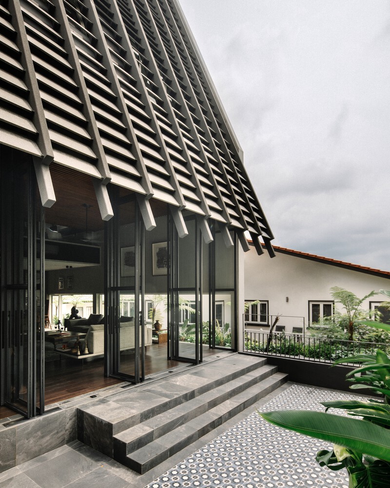 house of endless trees reflects singapore’s modern architecture through ...
