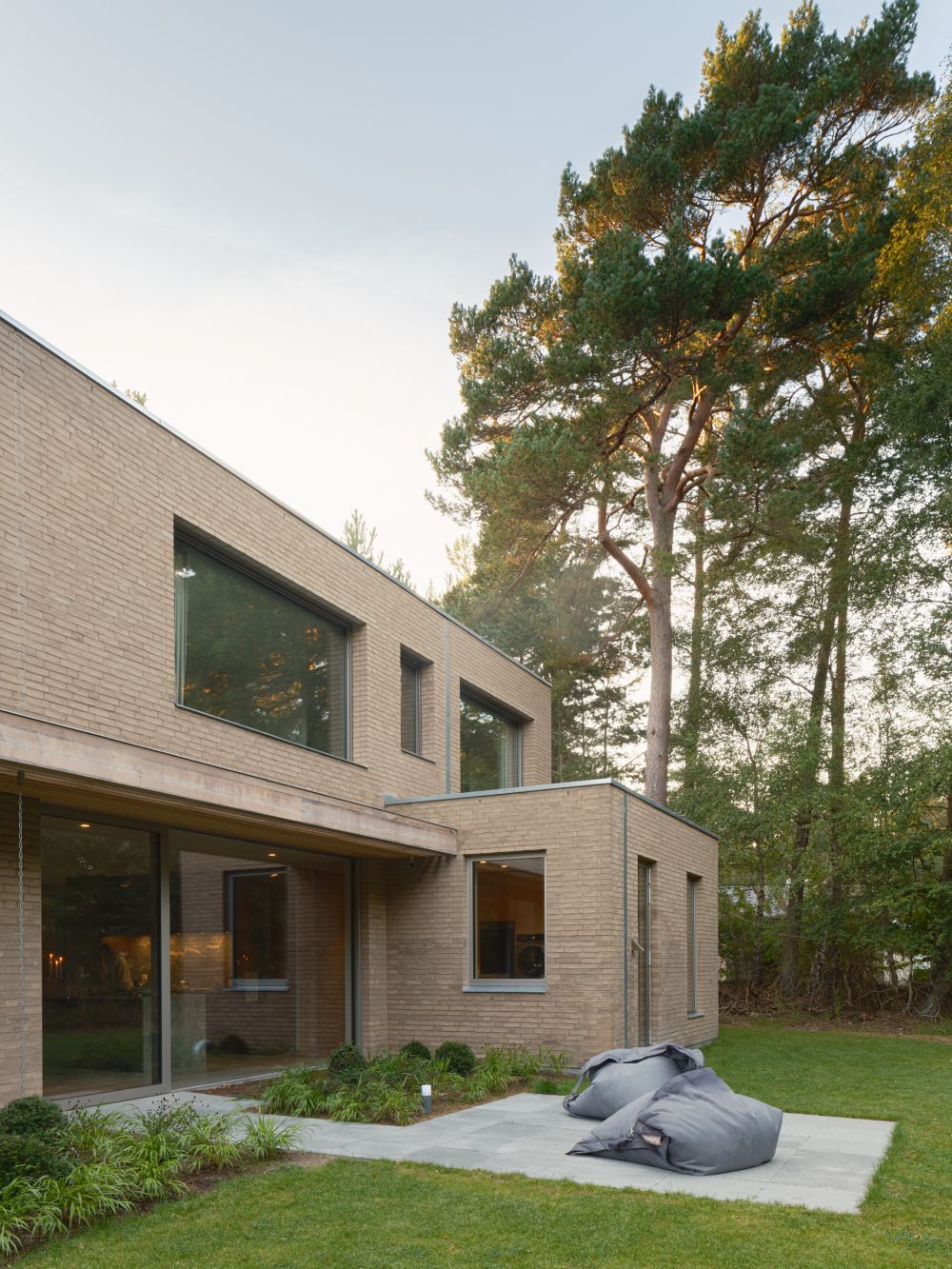 news: bv50 is a modernist haven that balances private and communal ...