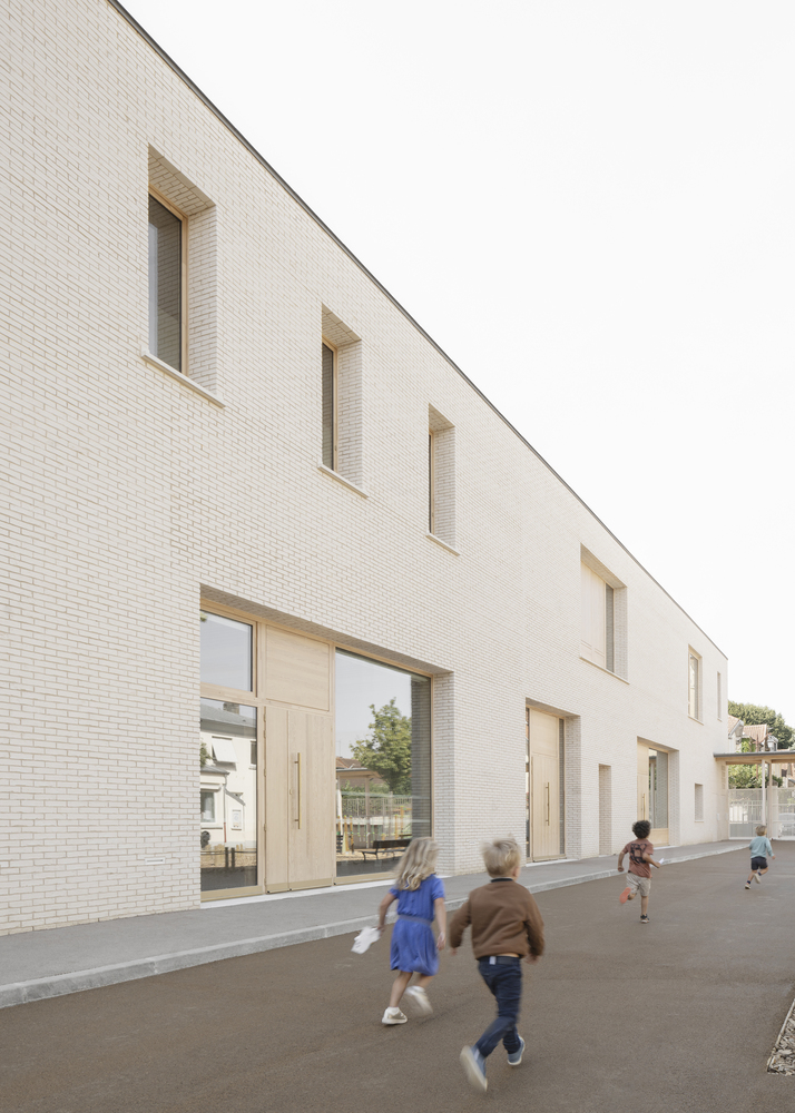 news: atelier serge joly architectes highlights minimalism and ...