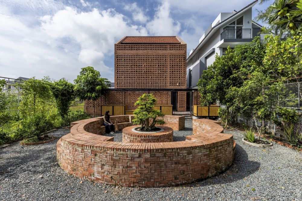 nha be house picture a harmonious symbiosis of tradition and modernity ...