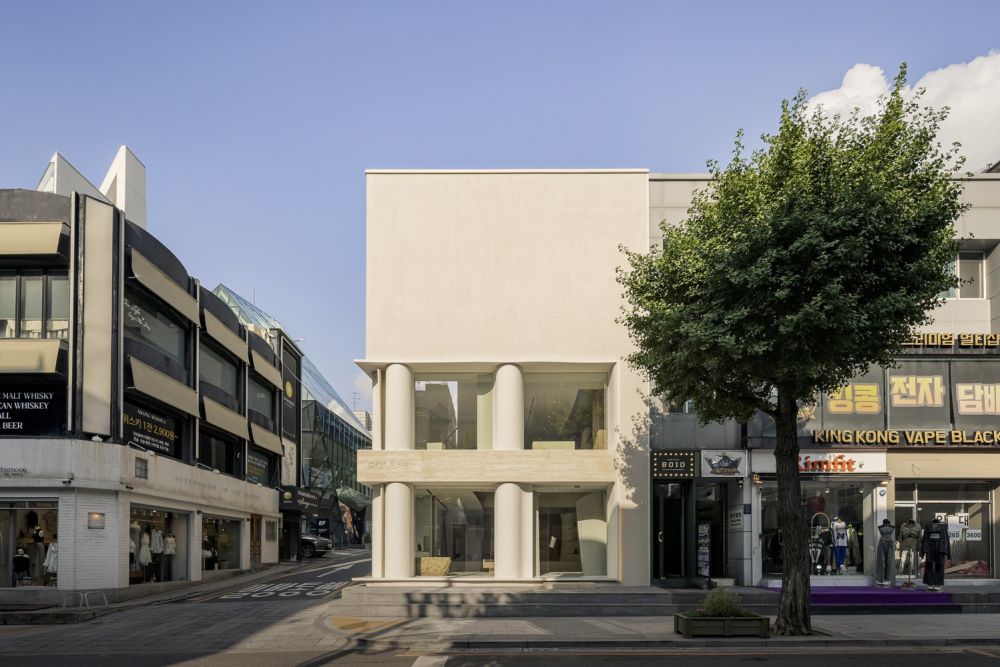 curved and fluid interiors redefine minimalism at polène paris seoul ...