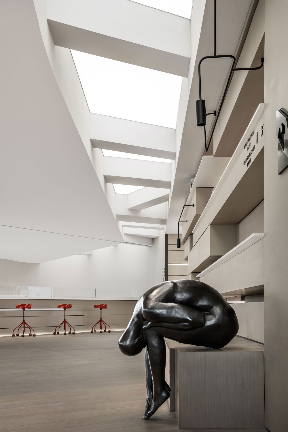 the park reception hall luxerivers portrays an ethereal art museum ...