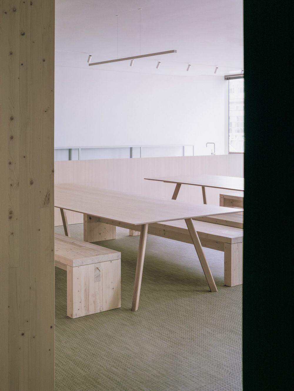 the raw and minimalistic samsung headquarters office london: project by ...