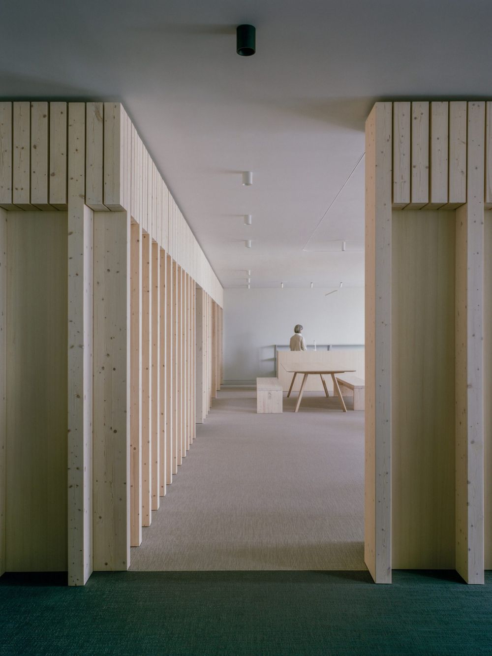 the raw and minimalistic samsung headquarters office london: project by ...