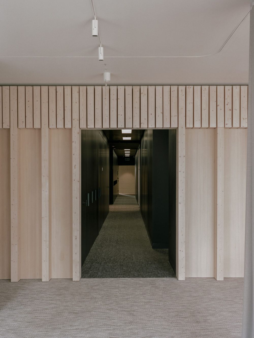 the raw and minimalistic samsung headquarters office london: project by ...