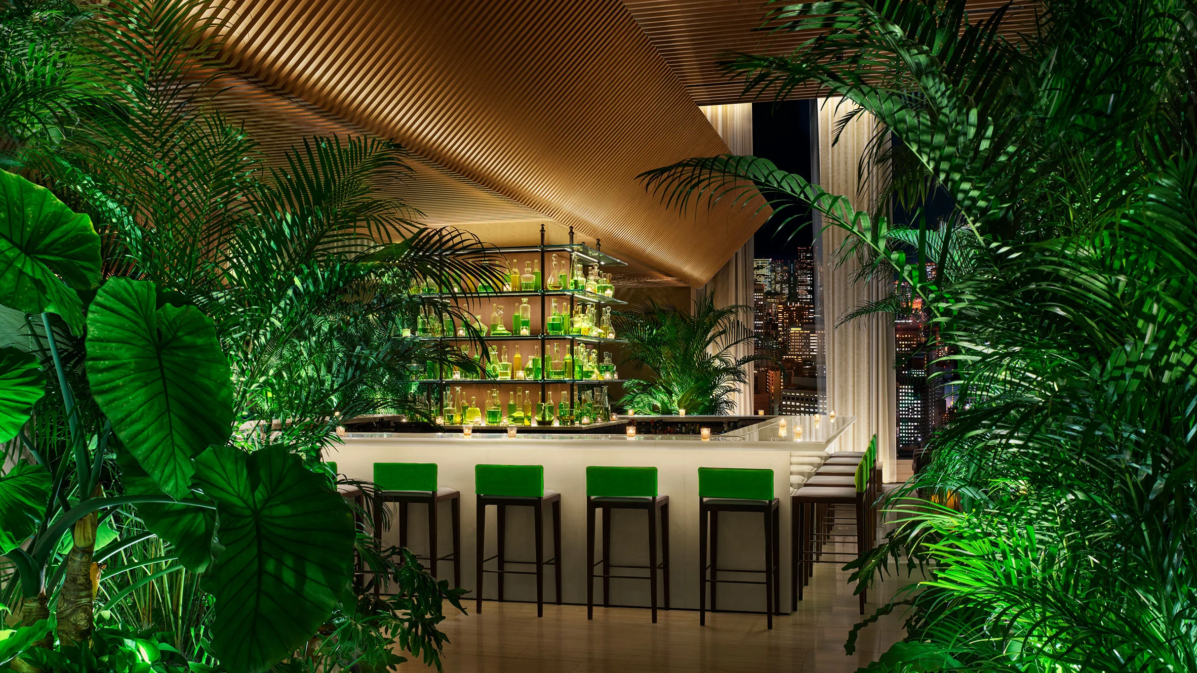 news: inside kengo kuma's charming tokyo edition hotel in toranomon | the design story