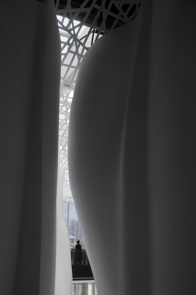 news: the veil city forging connections with sculptural columns and ...