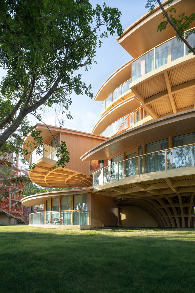 news: wh studio designs treehouse-like architecture with organic forms ...