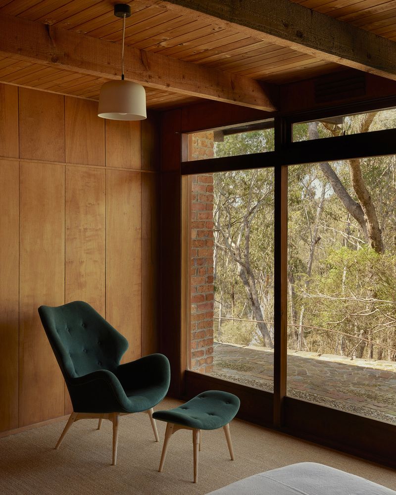 vaughan howard architects and inplace restoration harmonize old and new ...