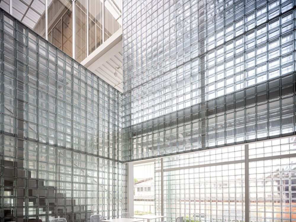 thailand's wheres house warehouse redefines transparency with glass ...
