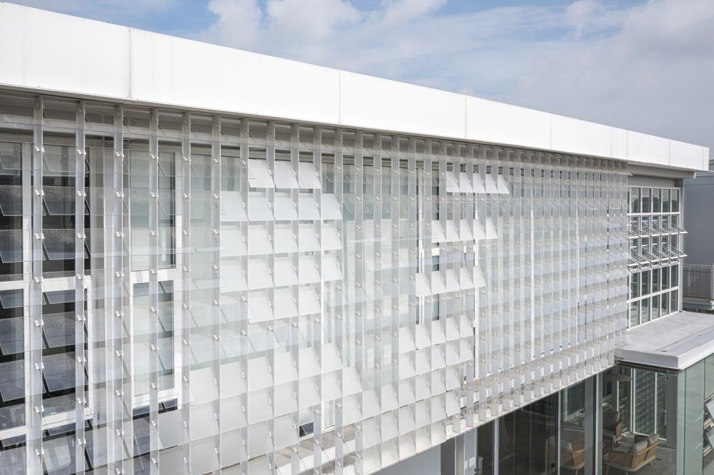 thailand's wheres house warehouse redefines transparency with glass ...